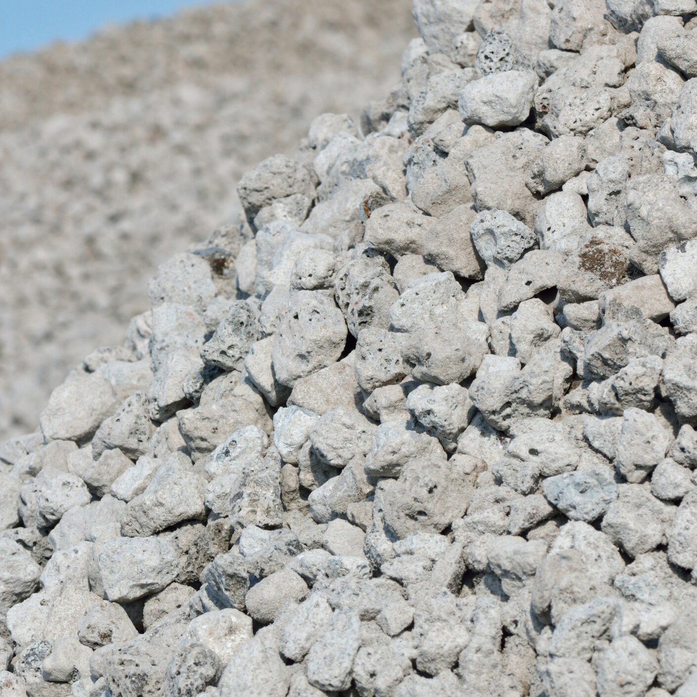 How steel slag helps the concrete and cement industry cut carbon ...